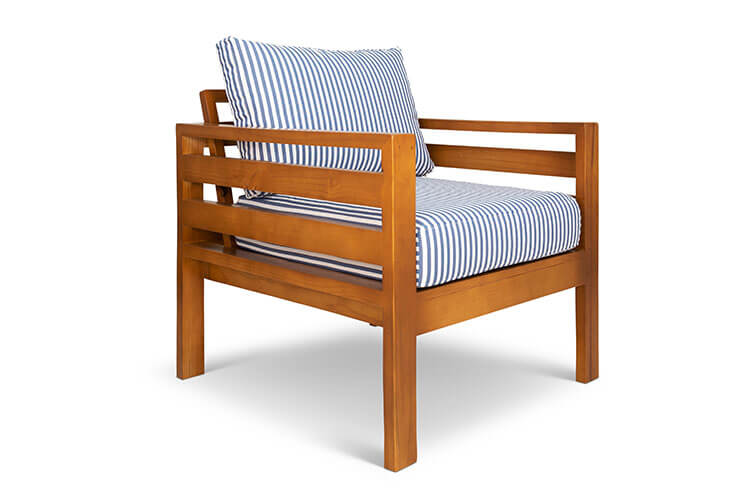 Classic Single Seater Pine Patio Couch (Outdoor Canvas Cushions ...